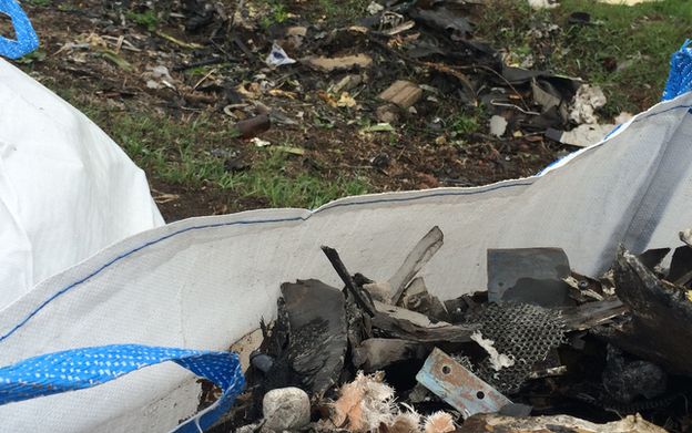 MH17 crash: Remains found in Ukraine nine months on - BBC News