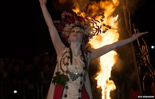 Beltane Fire festival lights up Edinburgh - BBC News