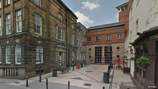 New £45m Stoke-on-Trent council house not 'satisfactory' - BBC News