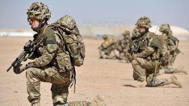 British Army forms first Isle of Man unit since 1968 - BBC News