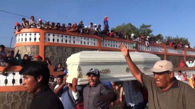 Peru anti-mining protest sees deadly clashes - BBC News