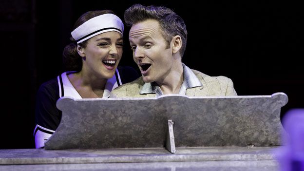 High Society musical ends Kevin Spacey Old Vic tenure - BBC News