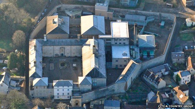 Flats 'part of' historic Shepton Mallet prison - BBC News