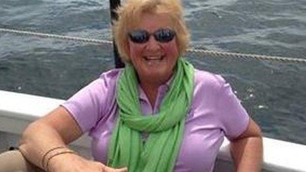 Family's plea over missing tourist Susan McLean - BBC News