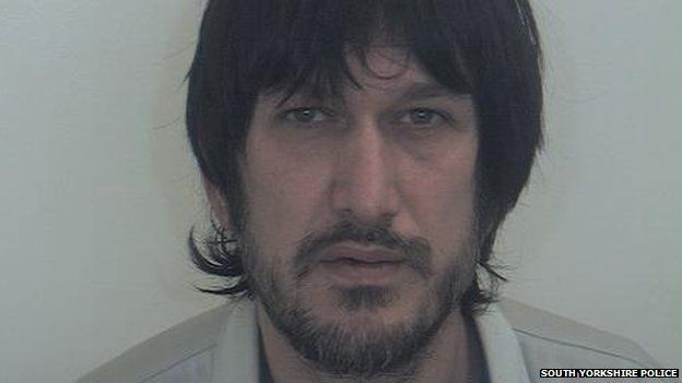 Kieron Simpson jailed for prison killing of Robert Bryan - BBC News