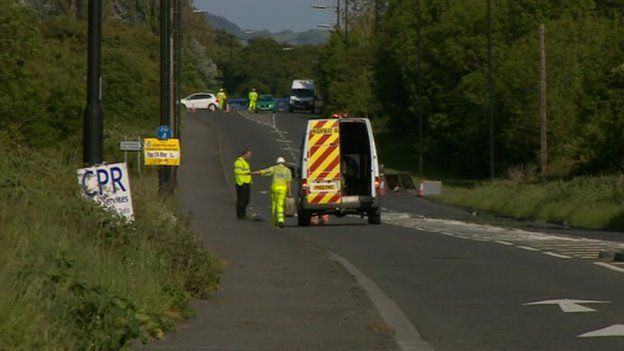 Cyclist, 7, dies in North Somerset crash - BBC News