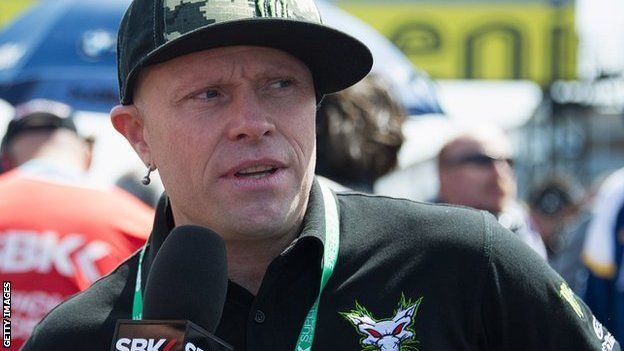 Isle of Man TT 2015: Prodigy front man signs 'history maker' - BBC Sport