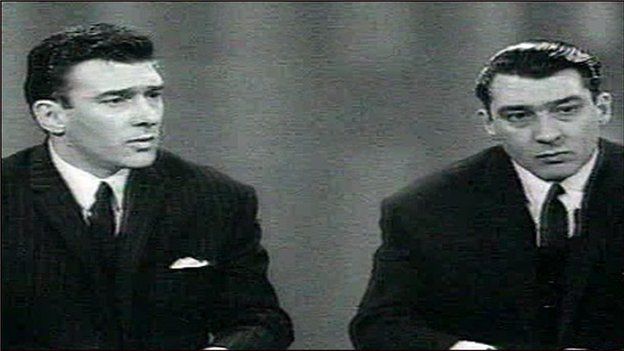 Reggie Kray's letters at 'what if' moment in his life are sold at ...