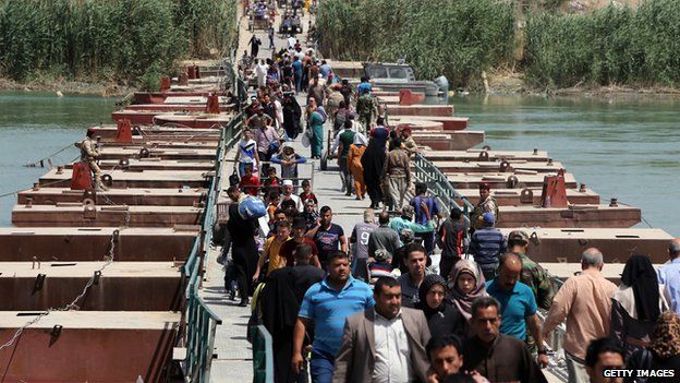 Iraqis at risk as UN says aid could be cut by 'more than half' - BBC News