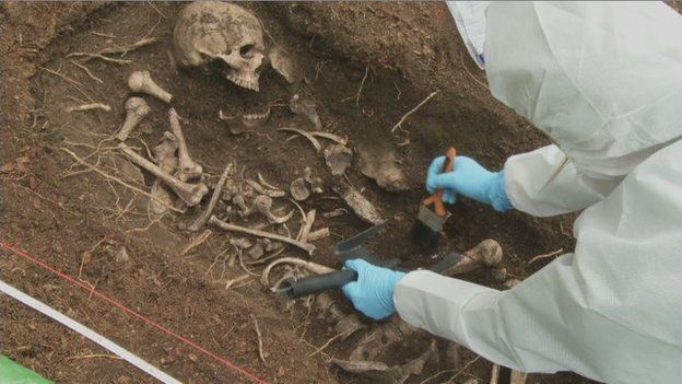 University offers free online forensic investigation course - BBC News