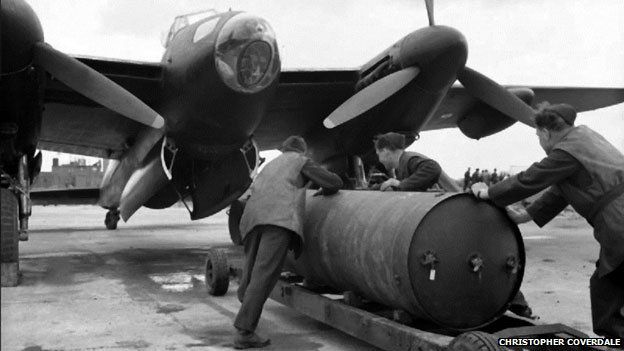 Remembering the last raid on Nazi Germany - BBC News