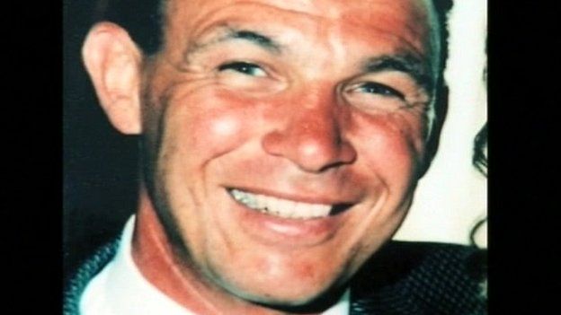 Kevin Lane in appeal 'fight' over Robert Magill murder - BBC News