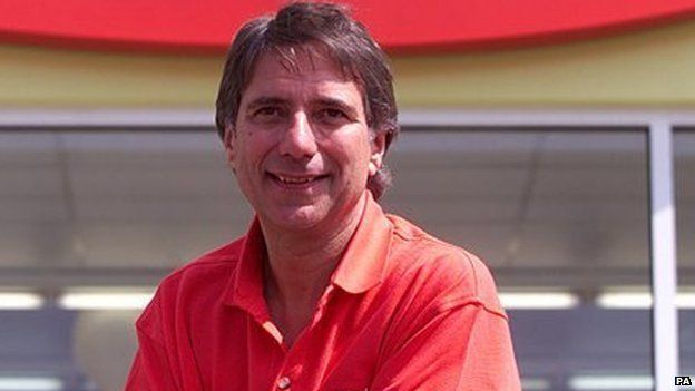 Frozen food chain Iceland reports 'challenging year' - BBC News