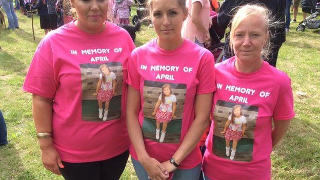 March for lower speed limit on A371 after April Reeves death - BBC News