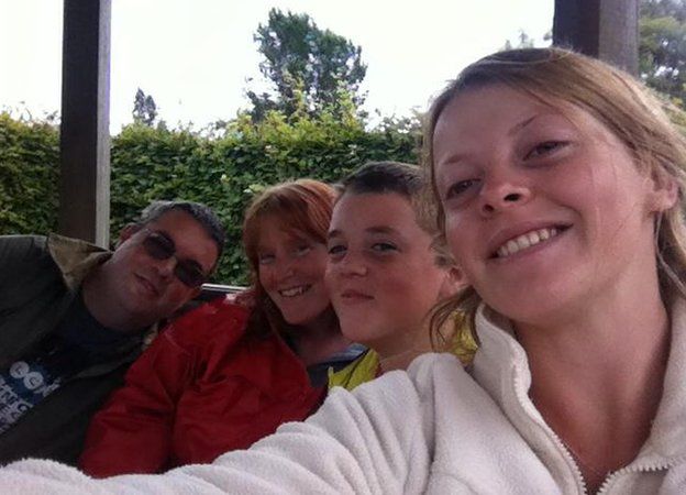 Should school trips cost more than a family holiday? - BBC News