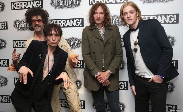 All Time Low win two prizes at this year's Kerrang! rock awards - BBC News