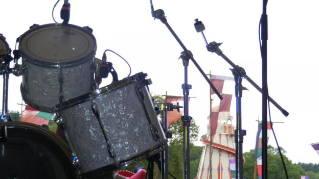 In pictures: Eden Festival on the Raehills Estate - BBC News