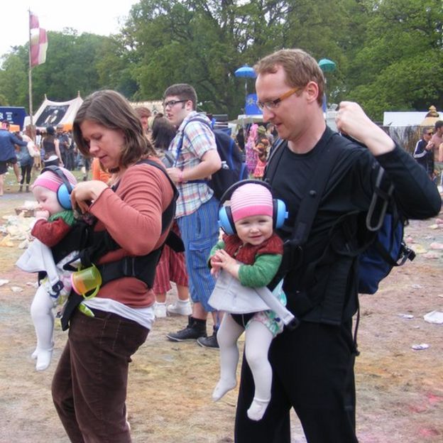 In pictures: Eden Festival on the Raehills Estate - BBC News