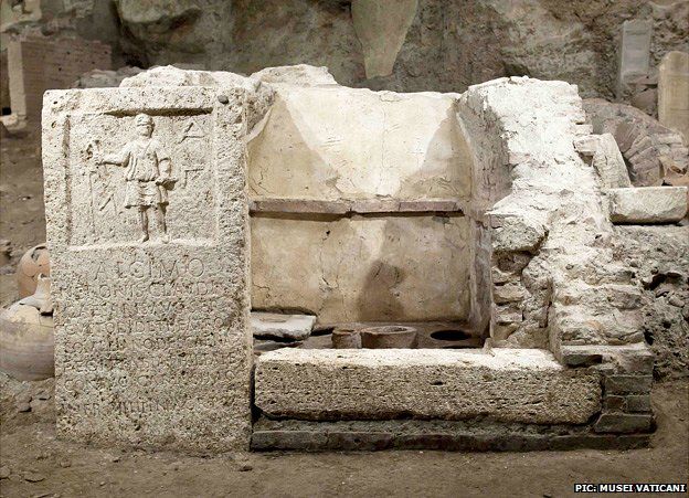 Vatican to open poignant ancient Roman cemetery - BBC News