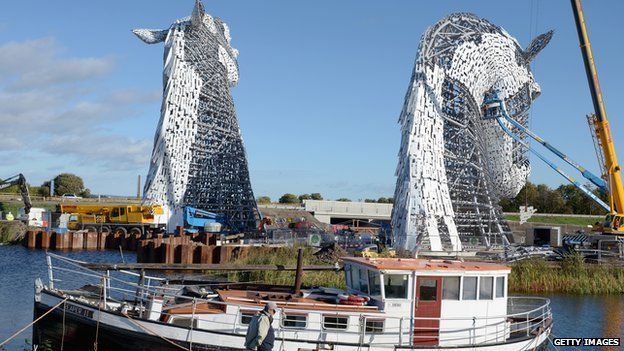 The man who created The Kelpies - BBC News