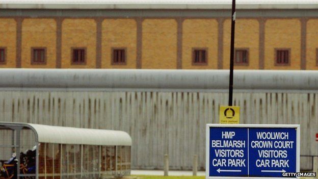 Ex-HMP Belmarsh prison officer explains reporter tip-off - BBC News