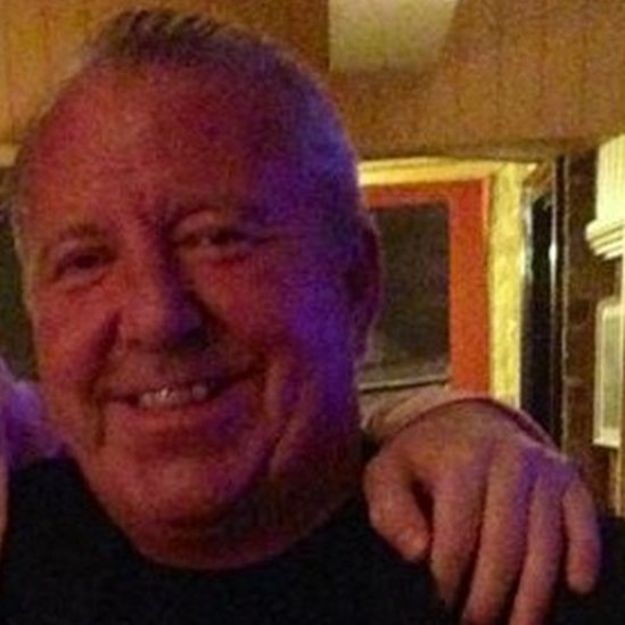 Andrew Else death: Officers quizzed over fatal attack response - BBC News