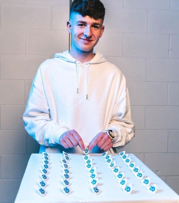 Blue Peter: Presenter Adam thanks fans as he says he's leaving - BBC ...