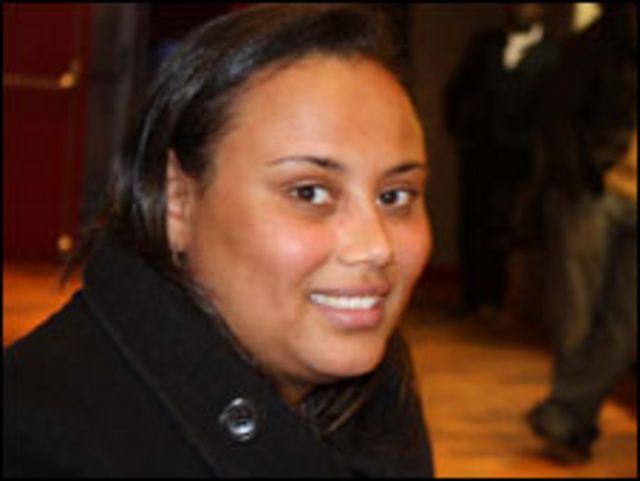 Exilados de Ruanda seguem em conflito étnico, 15 anos após genocídio ...