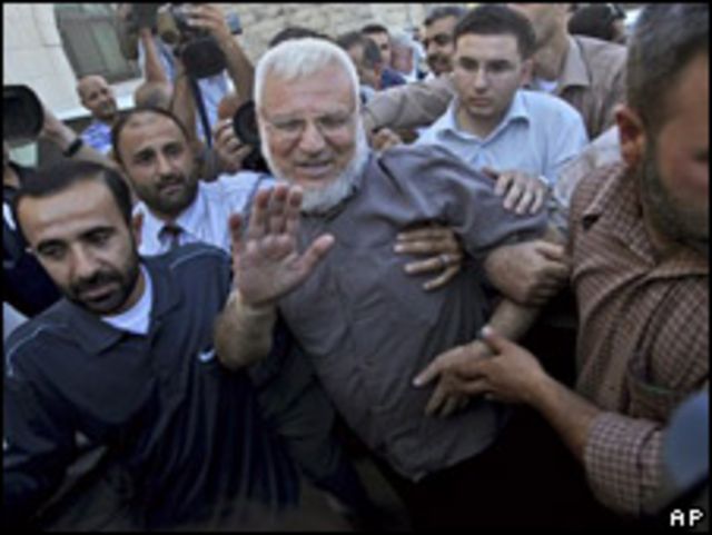 Israel libera a dirigente palestino - BBC News Mundo