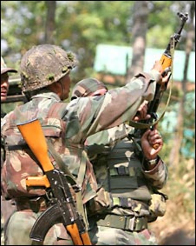 کشمیر میں فورسز کی ’دوستی مہم‘ - BBC News اردو