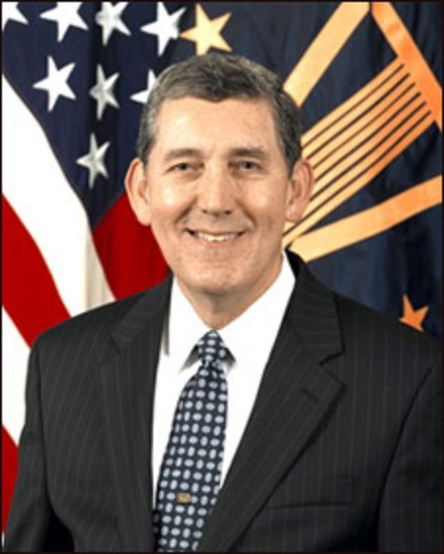 Phó Trợ lý Bộ trưởng Quốc phòng Mỹ thăm VN - BBC News Tiếng Việt