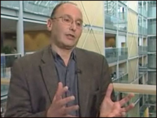 Bẻ toàn bộ khóa gen gây ung thư - BBC News Tiếng Việt