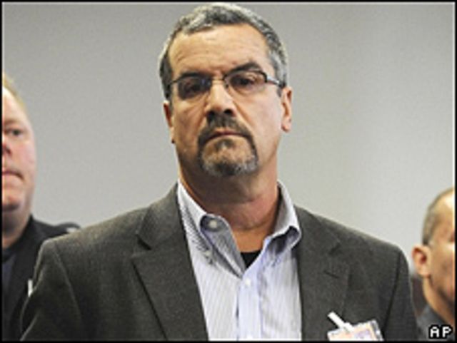 Halderman confiesa extorsión a Letterman - BBC News Mundo