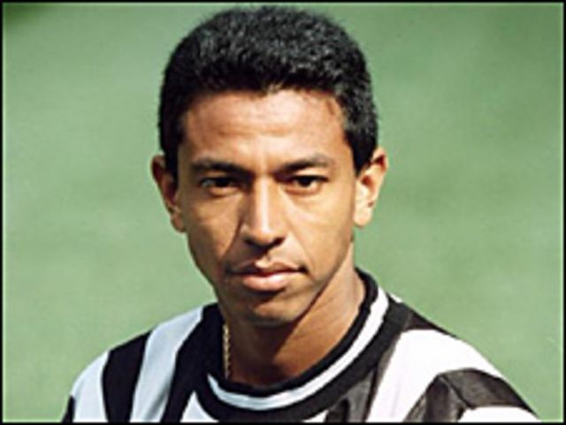Investigan a Nolberto Solano por violación - BBC News Mundo