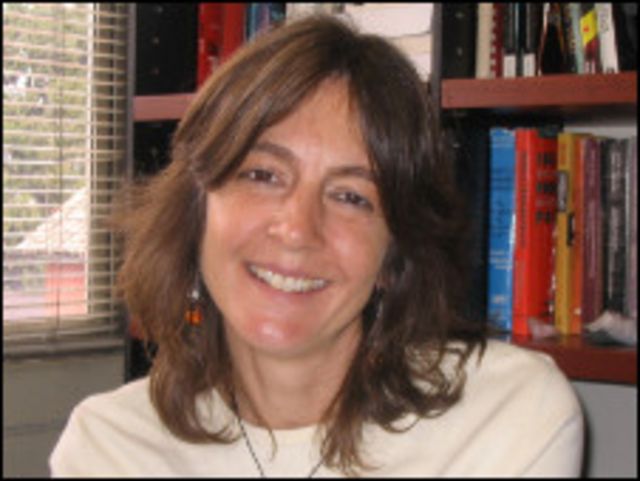 Chávez, tema de la campaña electoral en Colombia - BBC News Mundo