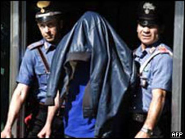 Sigue juicio a la mafia de Milán - BBC News Mundo