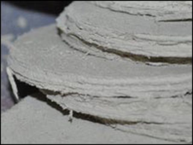 Saiba mais sobre os riscos do amianto à saúde - BBC News Brasil