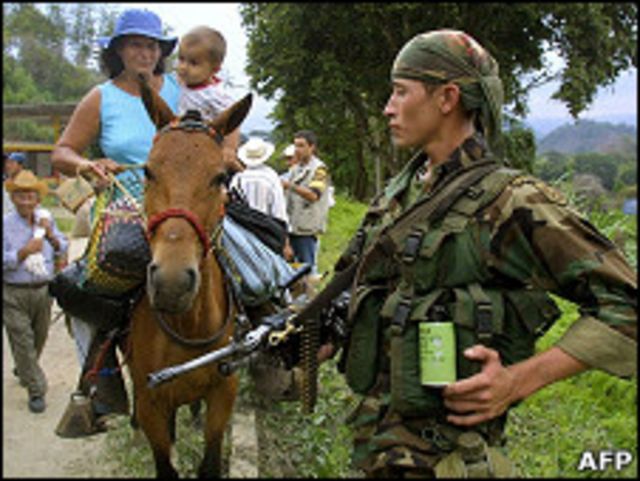 Nueva generación paramilitar en Colombia - BBC News Mundo