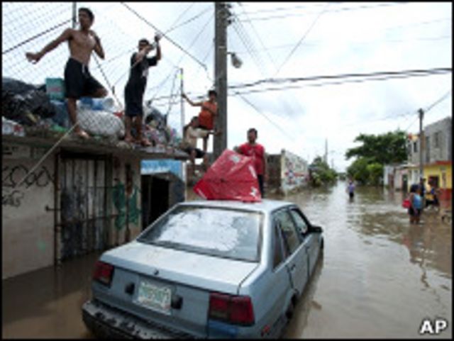 México: nueva tormenta tropical azota el país - BBC News Mundo