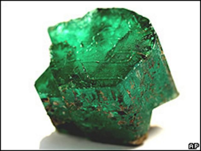 Los Ángeles: esmeralda gigante en disputa - BBC News Mundo