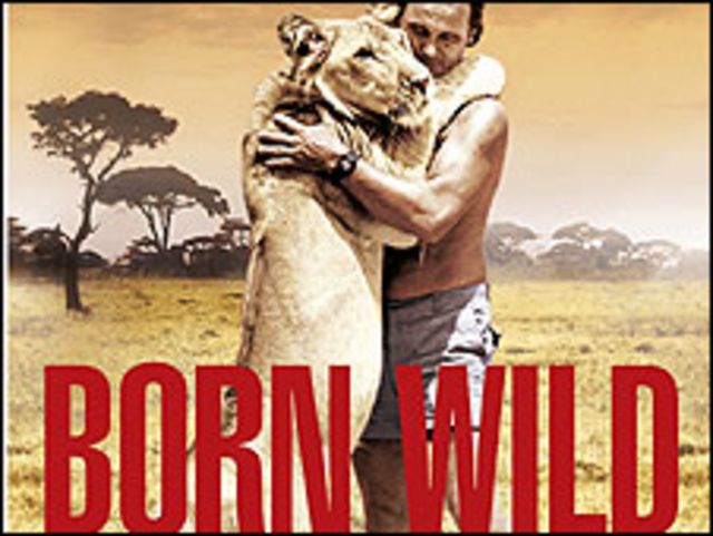 El hombre que abraza a los leones - BBC News Mundo