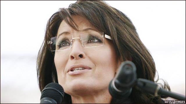 Mỹ công bố các điện thư của Sarah Palin - BBC News Tiếng Việt