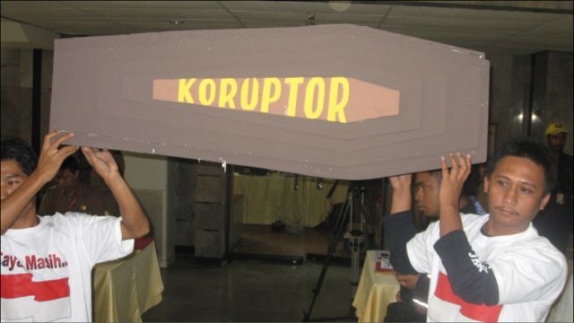 Korupsi masih menjadi masalah dunia - BBC News Indonesia