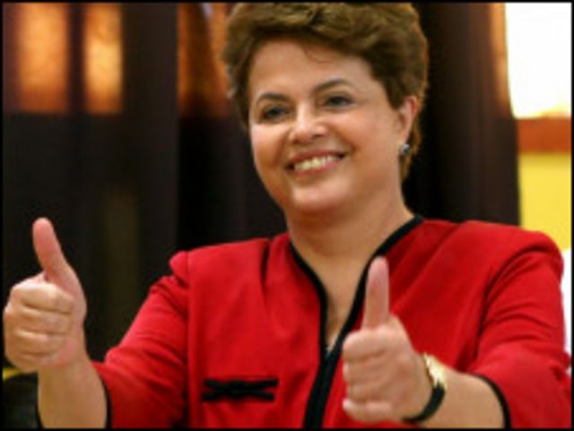 Dilma assume neste sábado em meio a popularidade recorde de Lula - BBC ...