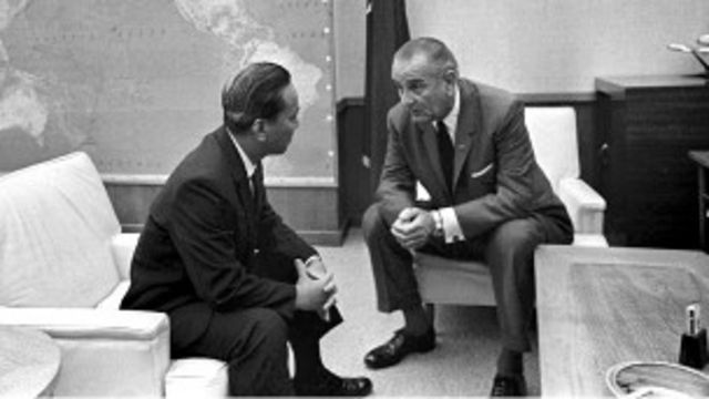 Đời bi kịch của một vị tướng VNCH - BBC News Tiếng Việt