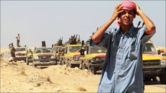 لیبیا میں جنگجوؤں کی پیشقدمی - BBC News اردو