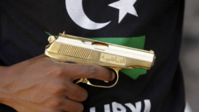 Chi tiết về vụ giết ông Gaddafi - BBC News Tiếng Việt