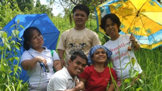 Enanos filipinos sueñan con su propia comunidad - BBC News Mundo