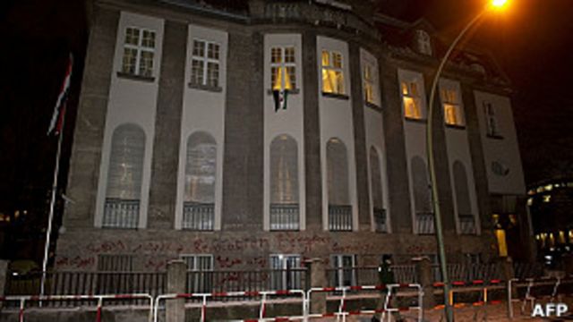 Almanya'da 'Suriye casusları' operasyonu - BBC News Türkçe