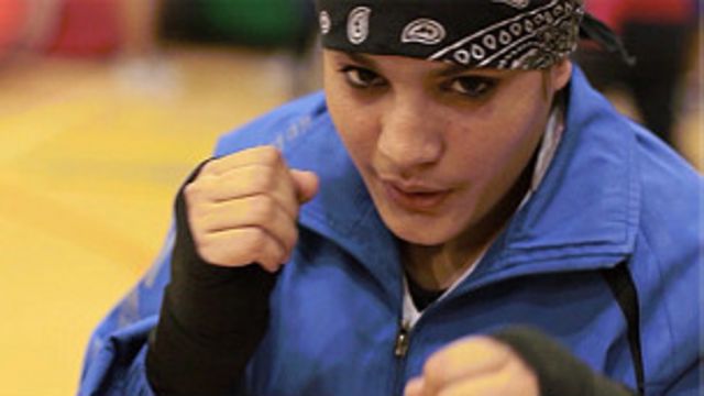 Londres 2012: Adolescente afegã luta contra preconceito para boxear na ...